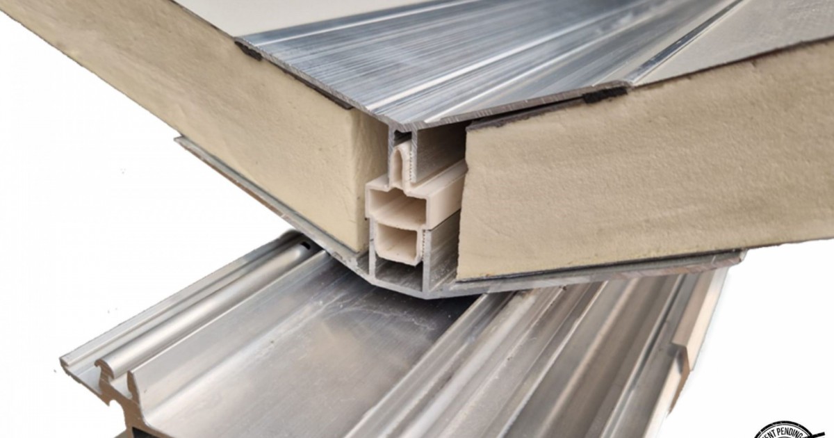 DELIVERING AND INSTALLING THE KNIKDEK